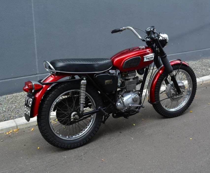 TRIUMPH TR25W｜札幌のバイクショップ BROWN Motorcycle Co.